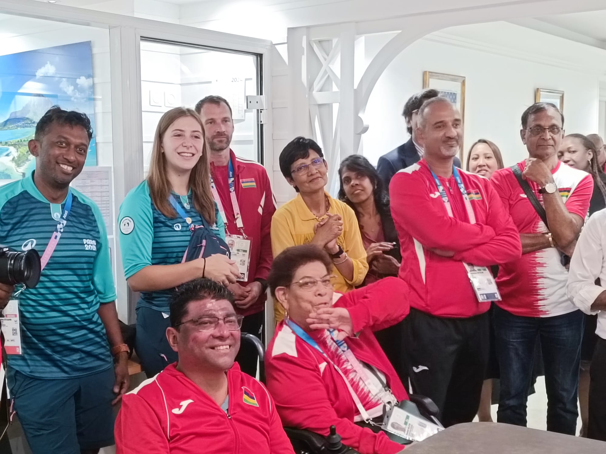 Ambassador Vajayen Valaydon receives Mauritian Paralympics athletes to ...