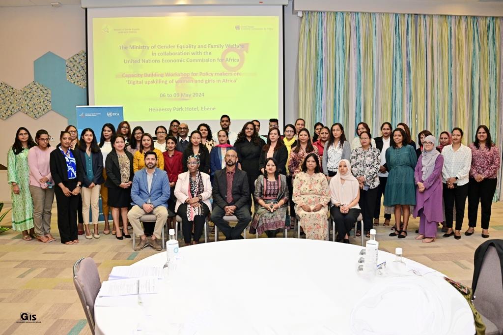 Capacity building workshop focuses on digital upskilling for women and ...