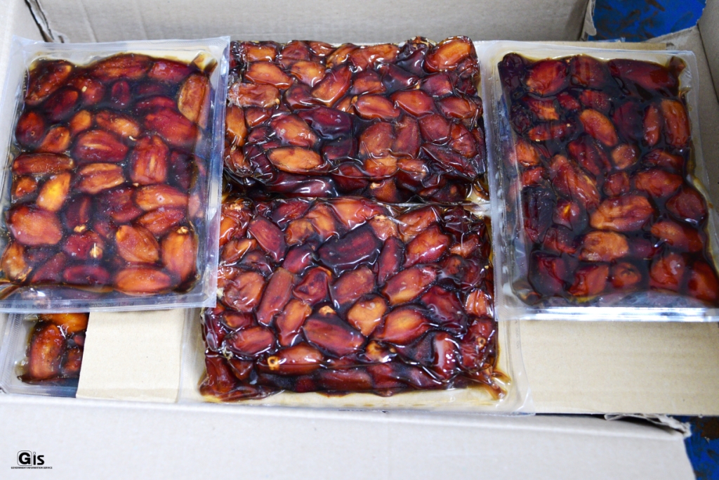 Dates donated by Kingdom of Saudi Arabia distributed to all Mosques