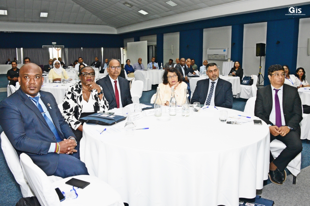 GEF-7: Promoting low-carbon electric public bus transport project