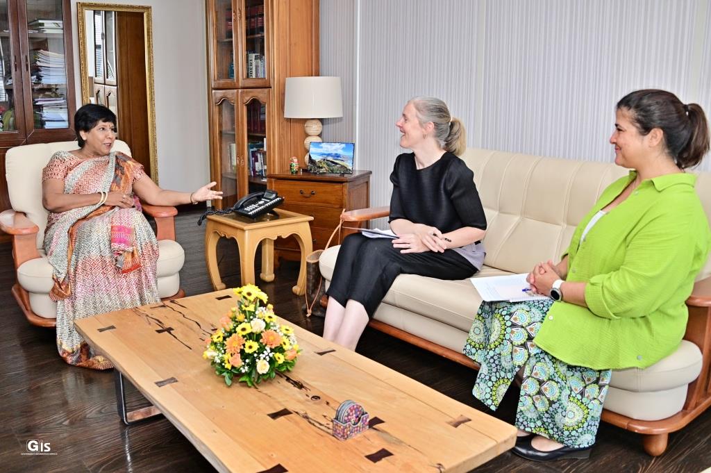 High Commissioner of Australia discusses education collaboration with ...