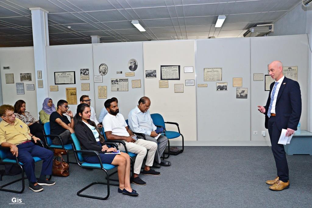 Journalists reflect on the theme ‘Engaging with Political Leaders and ...