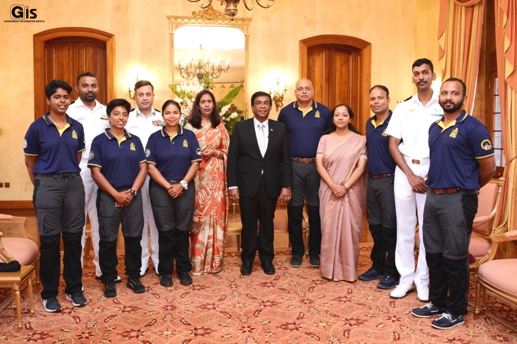 President Roopun receives Indian Navy crew of INSV Tarini
