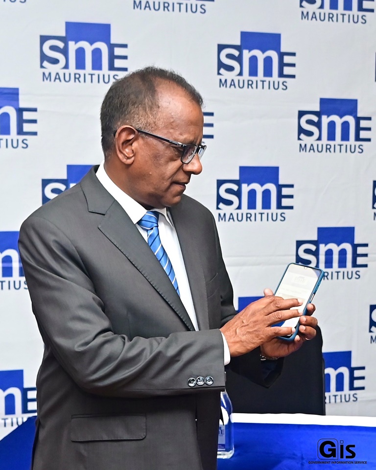 SME: Business Transformation Scheme and Mobile App ‘SMEMU’ launched
