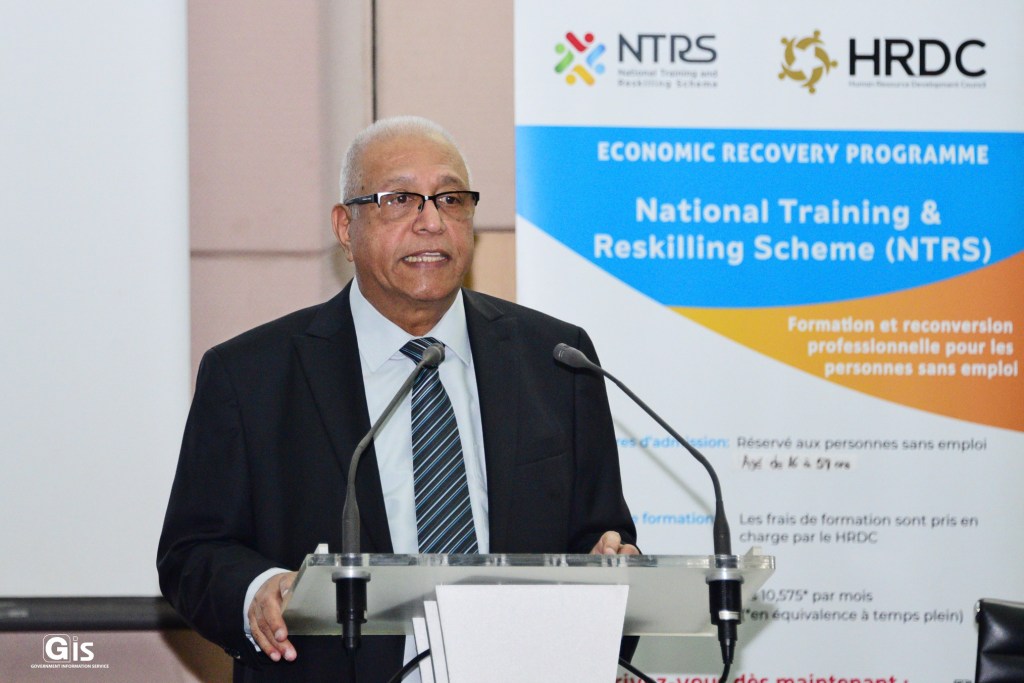 Successful trainees of the Health Care Assisting programme receive ...
