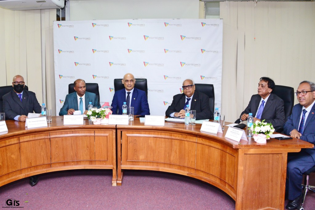 TFSMC and Polytechnics Mauritius Ltd sign MoU to promote capacity ...