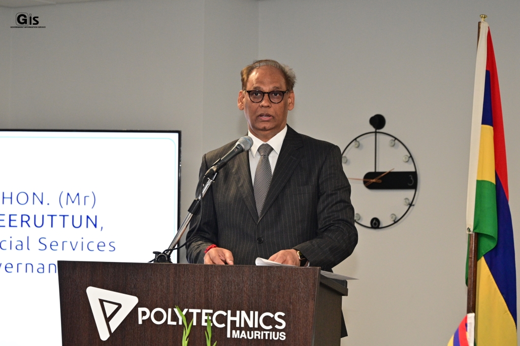 VPM Dookun-Luchoomun inaugurates Polytechnics Mauritius Rose Belle Campus